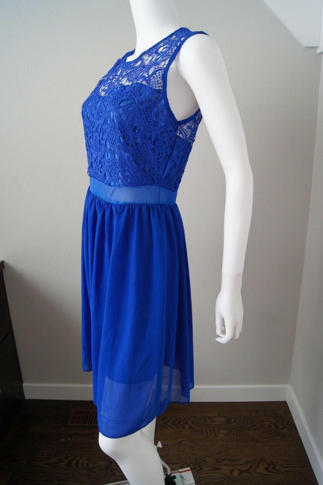 Vicabo Bright Blue Lace Overlay and Chiffon Fit Flare Dress Sleeveless ...