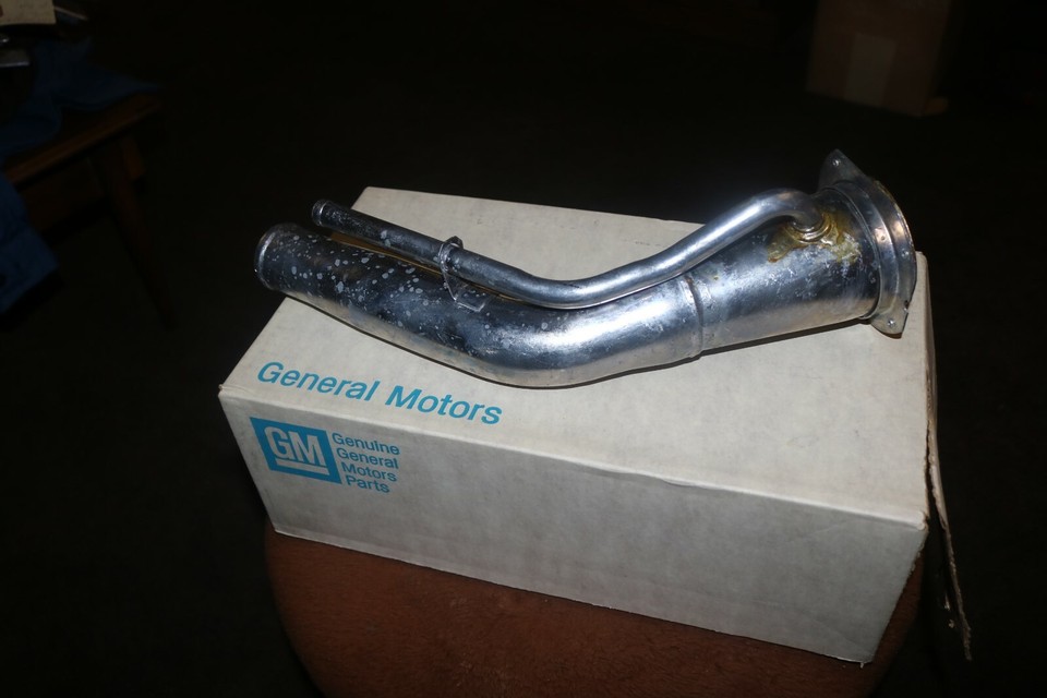 NOS GM 1984 - 87 CUCV C/K Truck blazer M1008 M1009 fuel filler neck ...