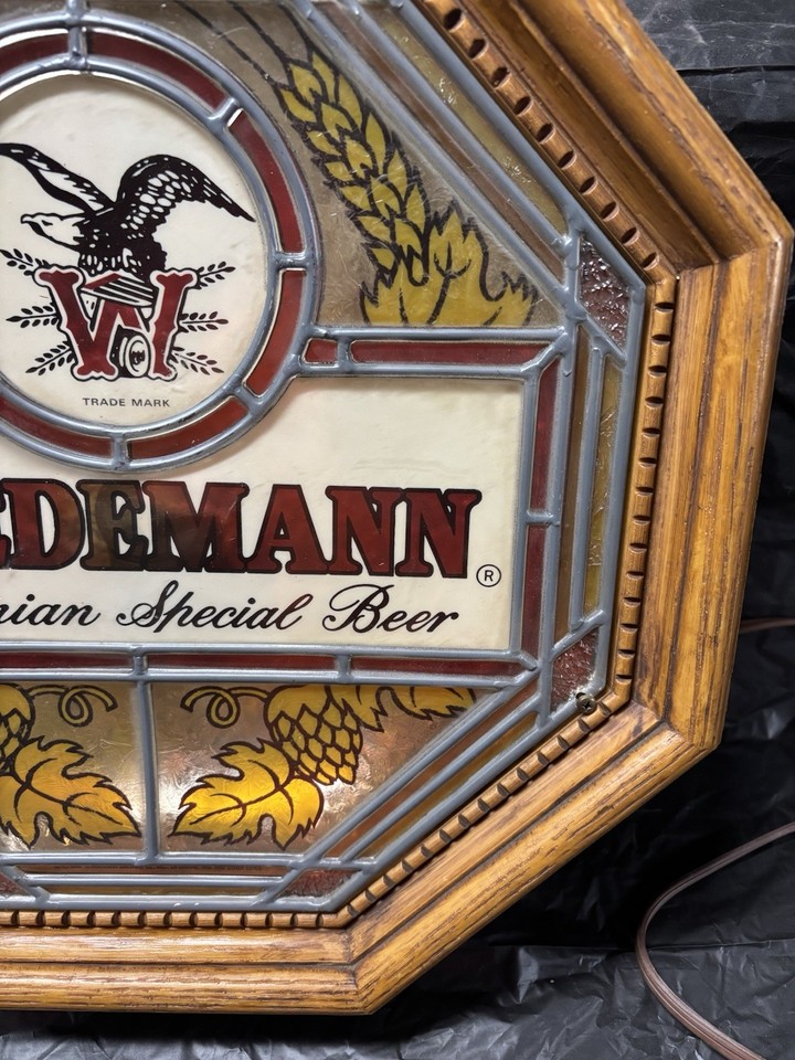 Vintage Wiedemann Beer Lighted Sign Woodgrain | eBay