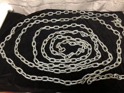 Industrial Chain / Approximatley 20ft. 10 inches long / 9.36 Pounds of ...