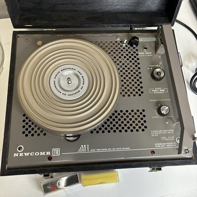 Vintage Newcomb Solid State CK-40 TR Record Player Turntable READ | eBay