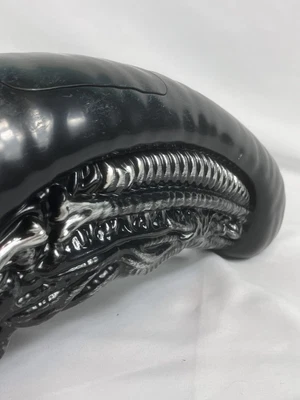 Alien Romulus Popcorn Bucket Xenomorph Head | Grelly USA