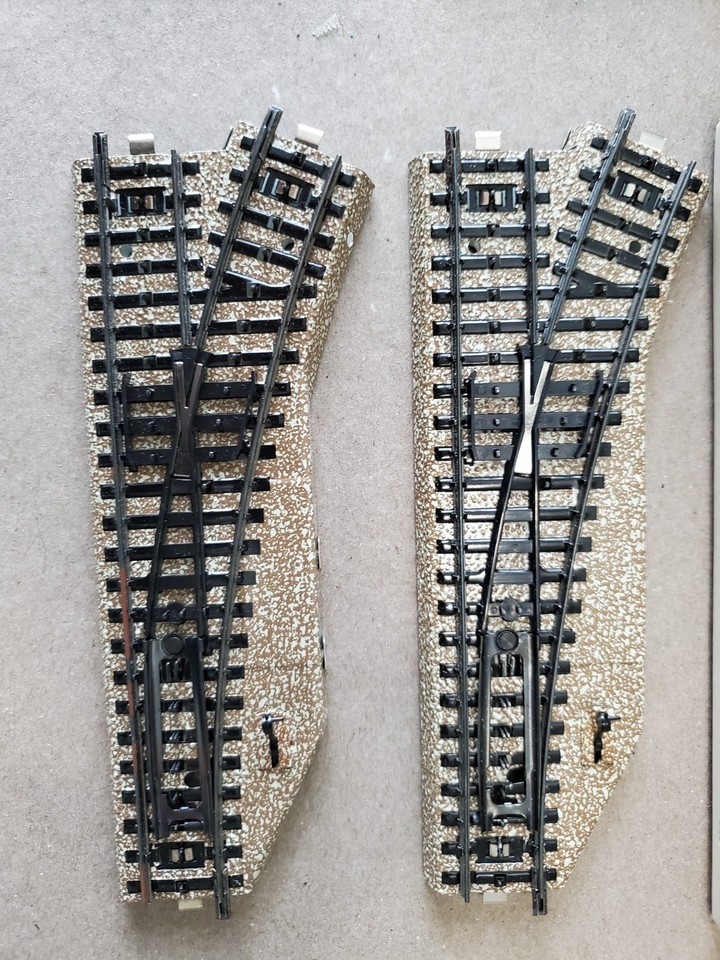 Marklin HO scale M track, 4 manual switches 5221/5222/5223 in 2 boxes ...