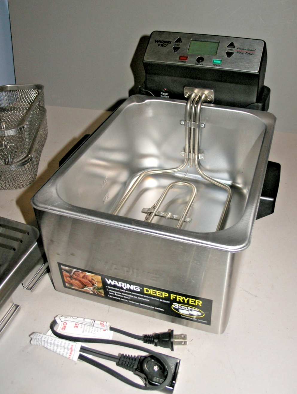 Waring Pro Professional 3 Basket Deep Fryer 4 Qt Digital DF280 ...