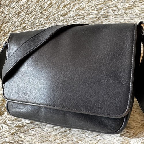 Coach Old Coach Messenger Bag Grab Tan Leather Dark Navy Crossbody ...