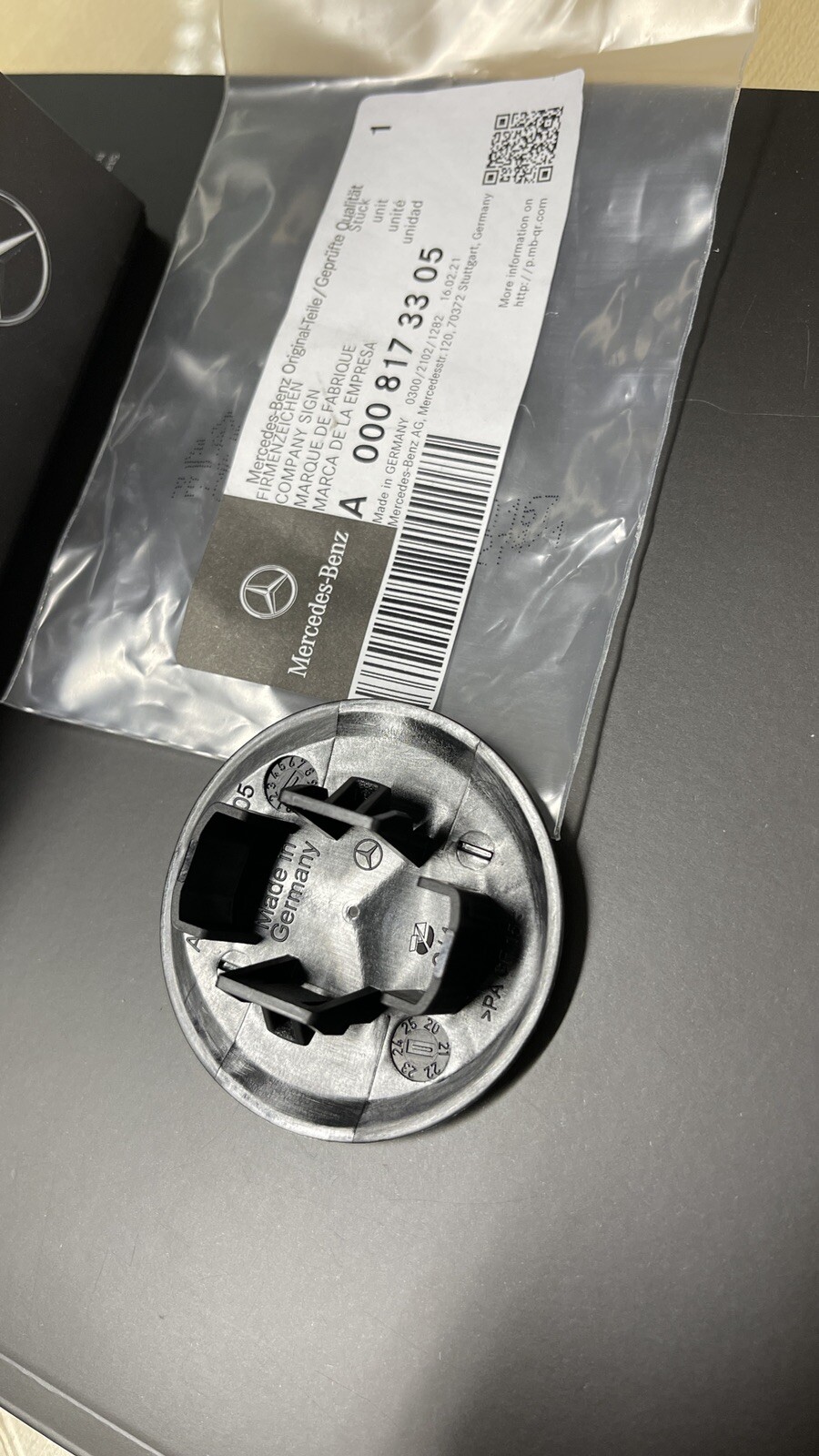 Mercedes Benz original Motorhaubenemblem A0008173305 schwarz ...