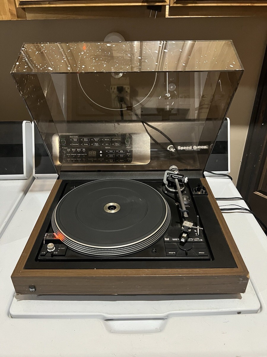Dual 1257 Turntable Record Player 1979 81 Dual 1257 Belt Drive