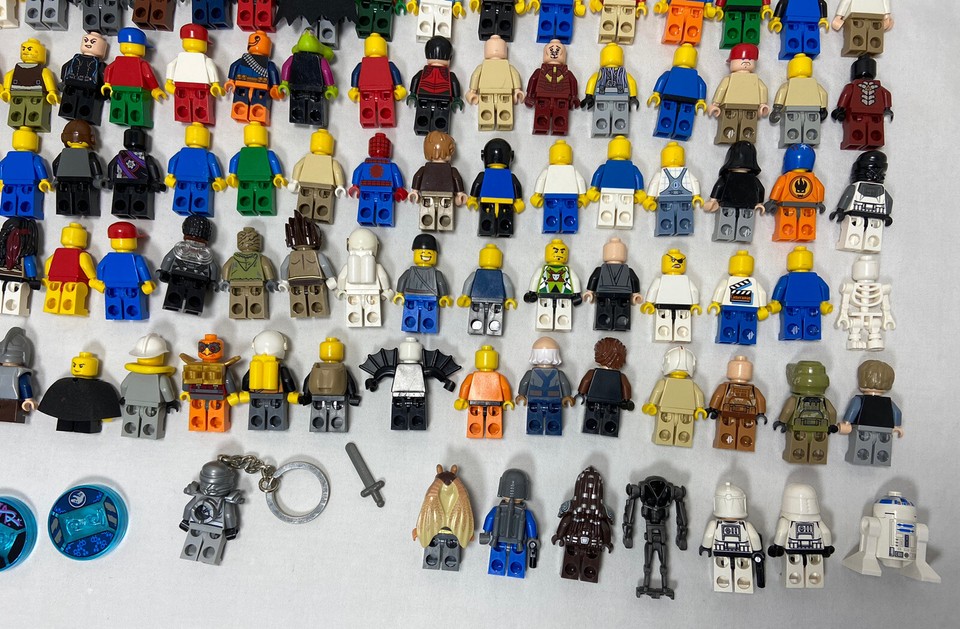 Lego Minifigures Huge Lot over 150 Star Wars DC Ninjago Vintage ...