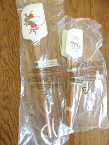 Set 3:Williams Sonoma Grinch, Max, Whoville Silicone Regular & Mini ...