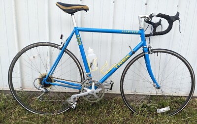 Bicycles - Trek 1100 - Nelo's Cycles