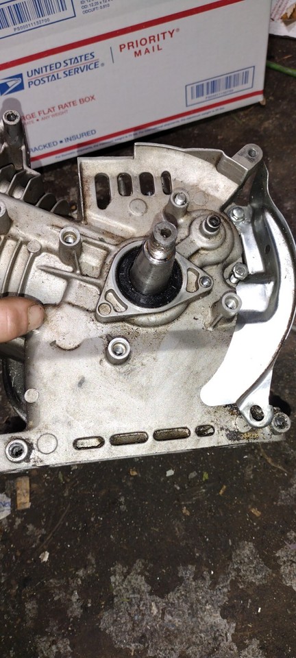 196cc Clone Engine Block Gov Removed And Oil Sensor Cross Hatched ...