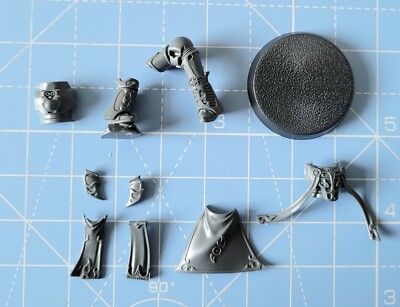 Warhammer 40K Thousand Sons Rubric Marines Aspiring Sorcerer Body | eBay