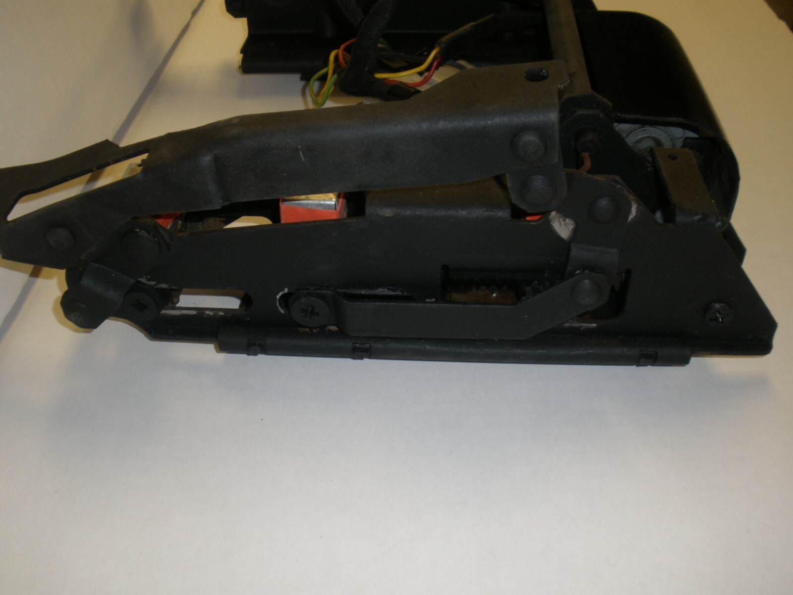 1966 Thunderbird DRIVERS SIDE 6-Way power Seat base with control switch ...