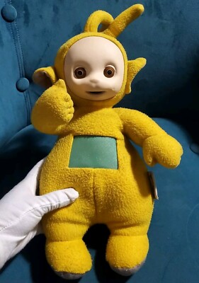 Vtg Talking Yellow Teletubbies La-La Plush Toy Doll 17” Hasbro 1998 ...