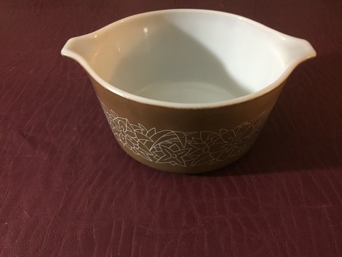 Pyrex Bowl 473-B Brown with White Flowers 1qt. Good Condition | eBay