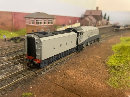 Bachmann 31-952A A4 2512 Silver Fox LNER Silver Grey Loco OO Gauge ...