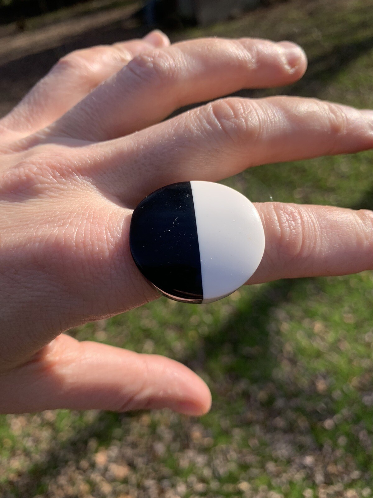 Vintage Mod Bakelite-like Plastic Color Block Round G… - Gem