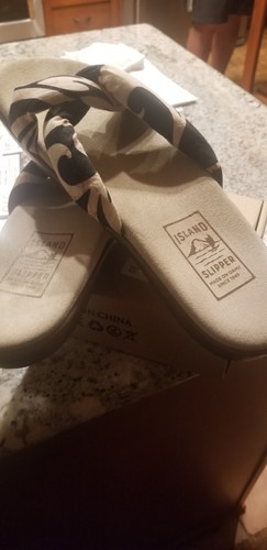 Island Slipper sandals made on Oahu size 10 black & white | eBay