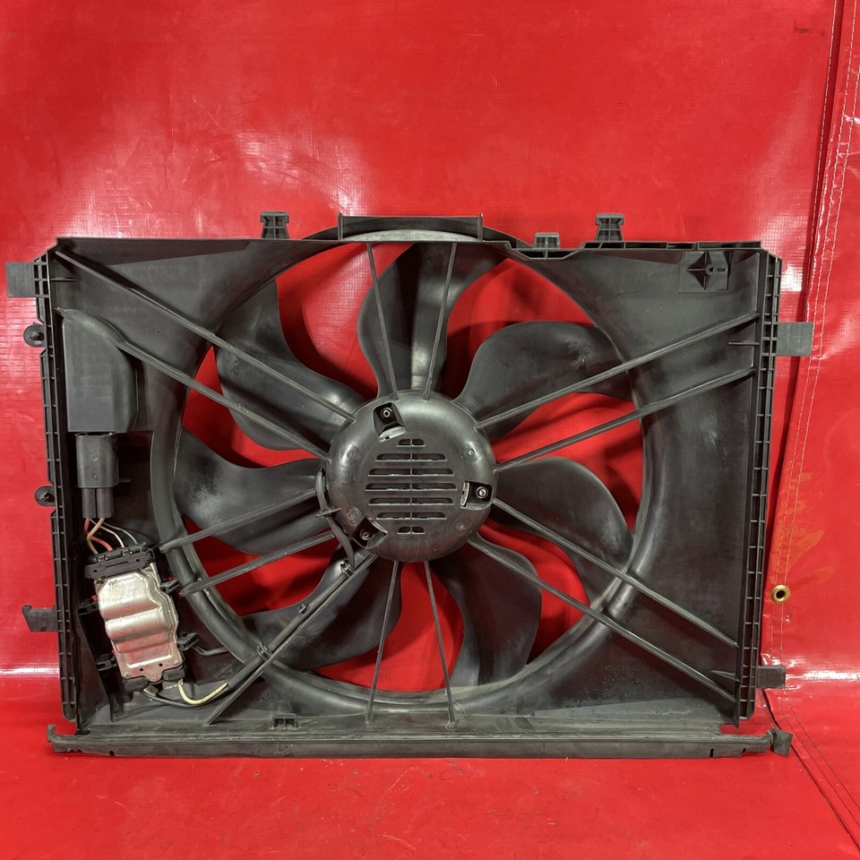 2011 Mercedes W204 C300 Engine Radiator Cooling Fan Shroud OEM | eBay