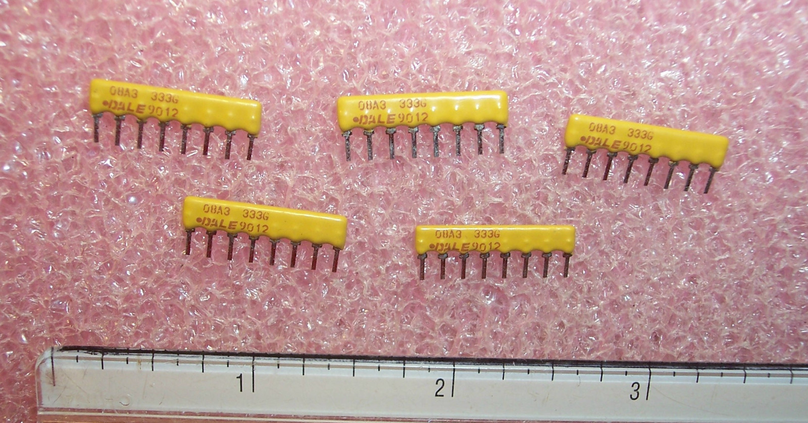 QTY (100) 33K Ohm 2% 8 PIN SIP ISOLATED RESISTOR NETWORKS CSC08A03-333G ...