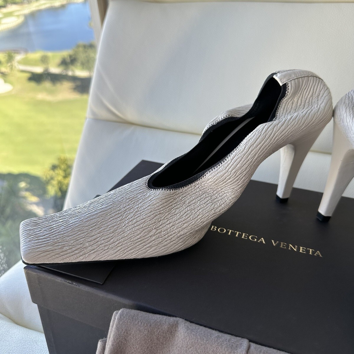 NEW Bottega Veneta Square Toe Pumps Shoes sz 38 Beige Crunch NEW Bottega Veneta Square Toe Pumps Shoes sz 38 Beige Crunch