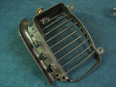 Right Radiator Grill Louvre 2006 Vespa GTS250ie GTS 250 | eBay