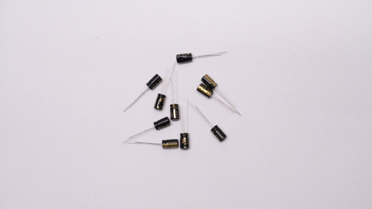 2pcs 47uf 16v Capacitor New Aluminum Electrolytic Capacitors Radial 105 ...