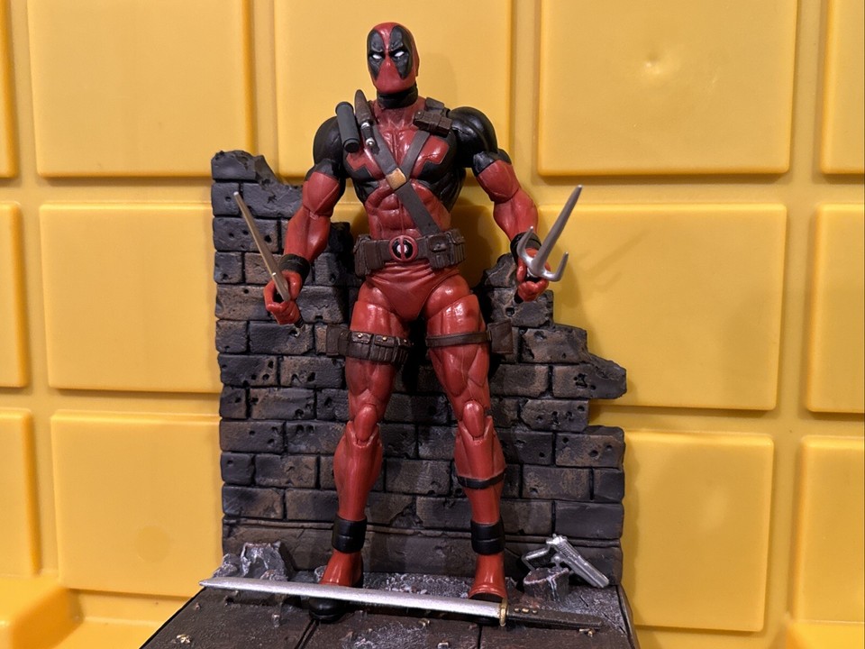 Diamond Select Deadpool Action Figure 699788720776 | eBay