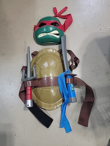 Teenage Mutant Ninja Turtles ‘13 Costume Shell/shield W/weapons And ...