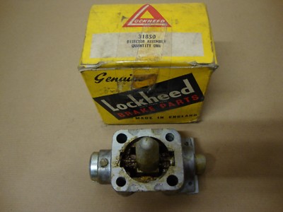 31850 Lockheed Rear Wheel Brake Bisector Fits Austin/Morris 1952 - 1955 ...