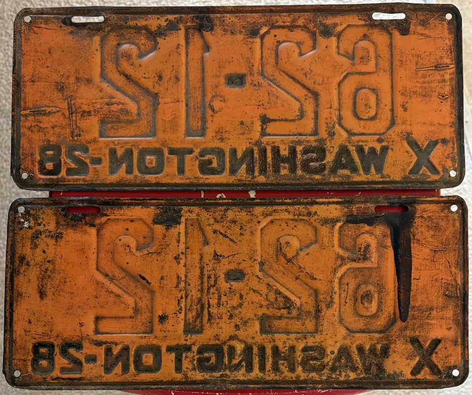 All Original Low #62-12 Pair Of 1928 Washington Passenger Vehicle ...