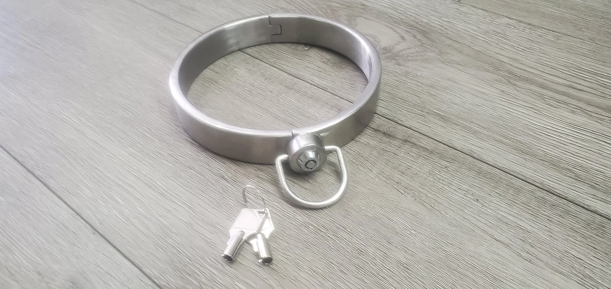 Locking Slave Collars