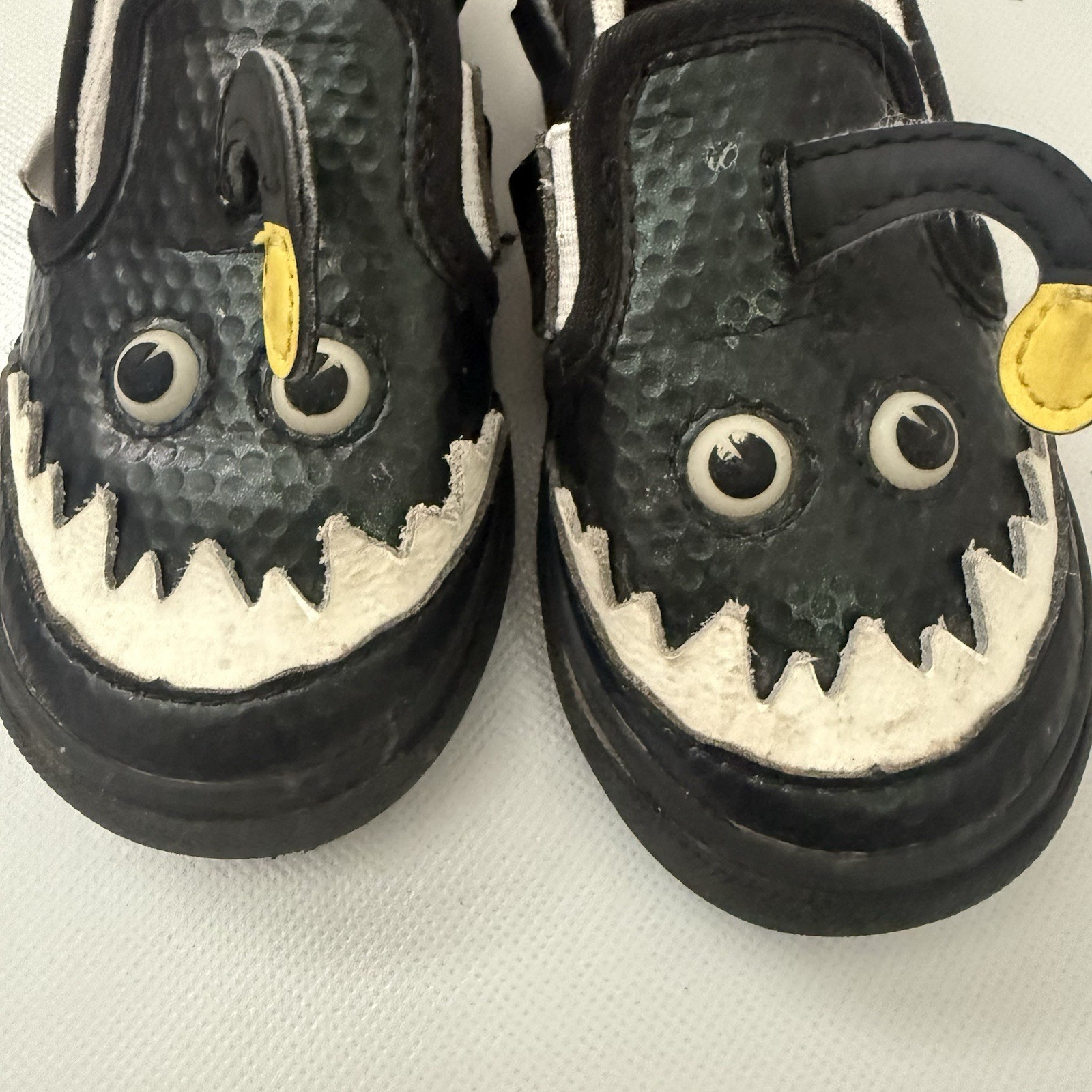 Vans Toddler Slip-On V Angler Fish Shoe Skater Kid Glows In The Dark 7 ...