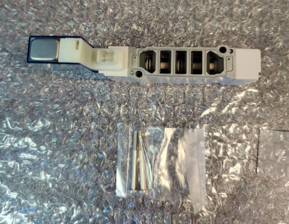 SMC SY5200-5U1-NA Port Solenoid Valve, 2 Position Double NEW! | eBay