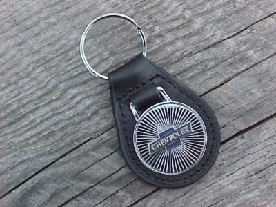 CHEVROLET BOWTIE LEATHER KEY FOB VINTAGE NOS CUSTOM-MADE BRILLIANT ...