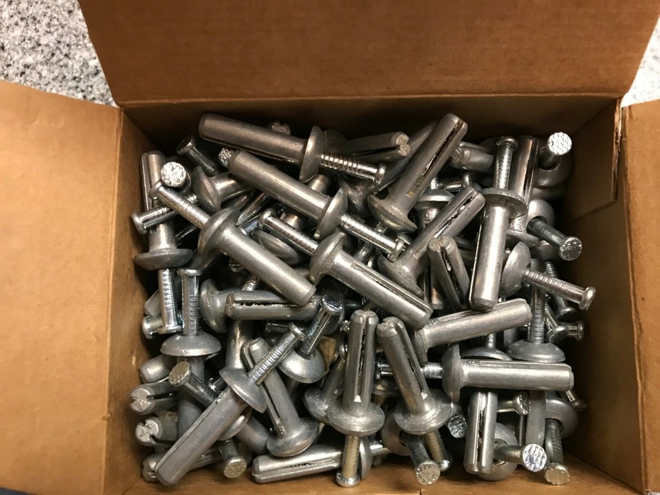 Zamac Nailin Power Fastener 1/4" x 1" 100 pc #372054 New Box | eBay