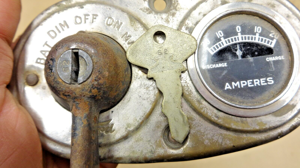 1926 1927 Model T Ford IGNITION / LIGHT SWITCH / AMP GAUGE Original w ...
