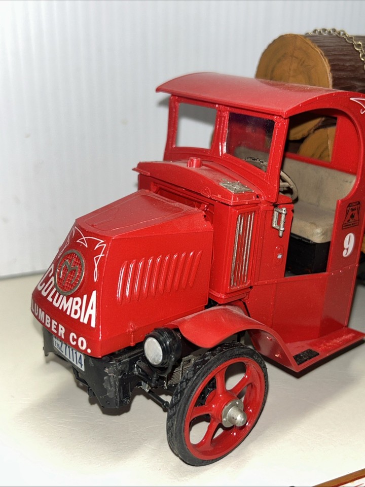 Atlantis 1926 Mack AC Bulldog Logging Truck 1:24 Scale Model Partially ...