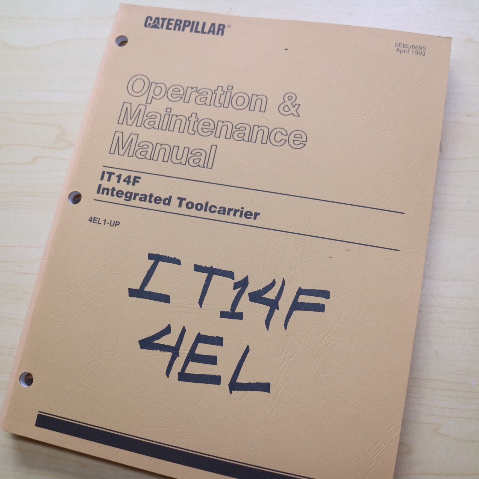 CAT Caterpillar IT14F IT Machine Toolcarrier Wheel Loader Owner ...