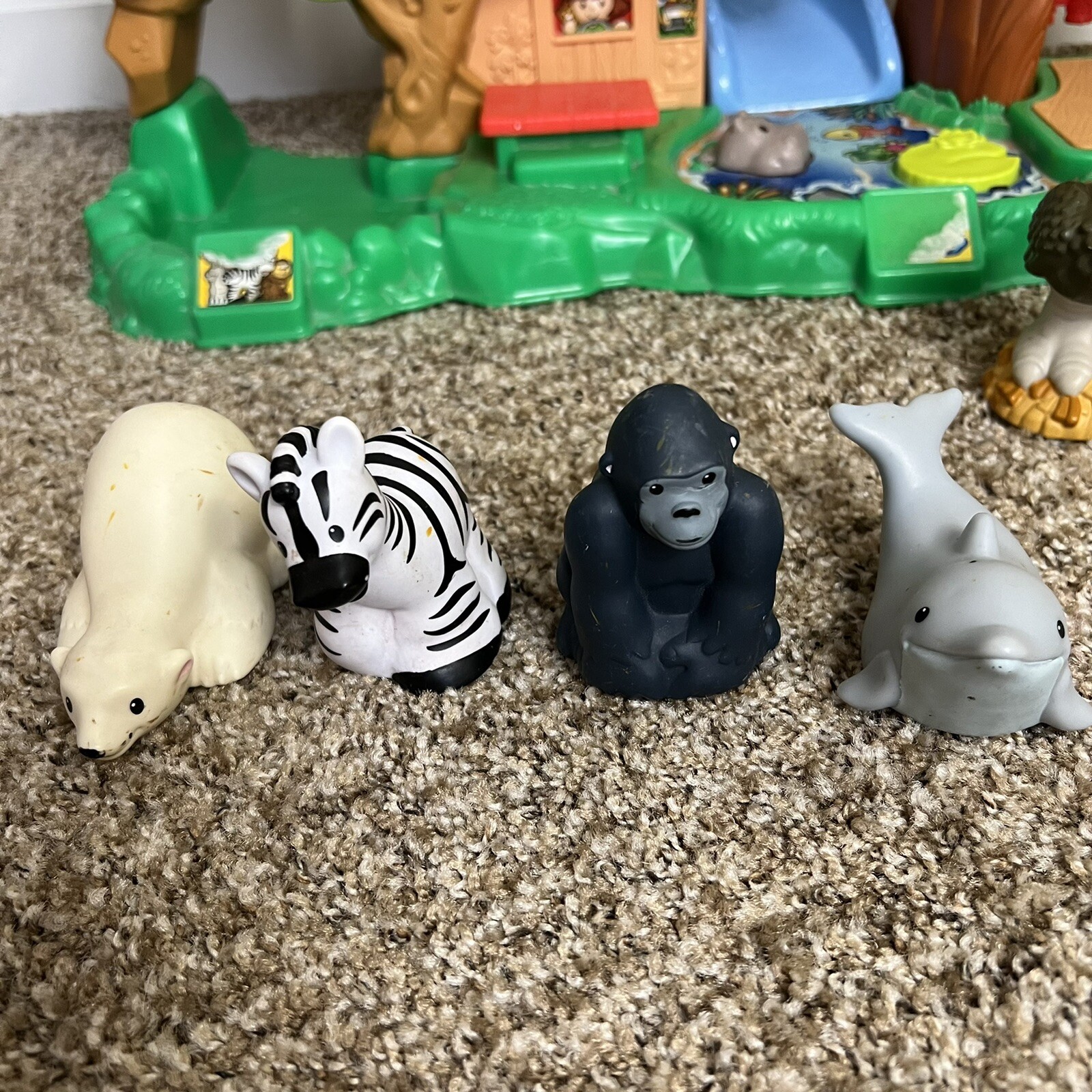 2011 Fisher-Price Little People Zoo Talkers Playset 8 Talking Animals W ...