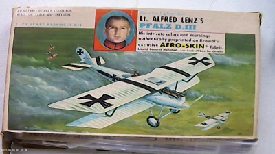 RENWAL - 1/72 - 271:69 - LT. ALFRED LENZ'S PFALZ D.III KIT w/AERO SKIN ...