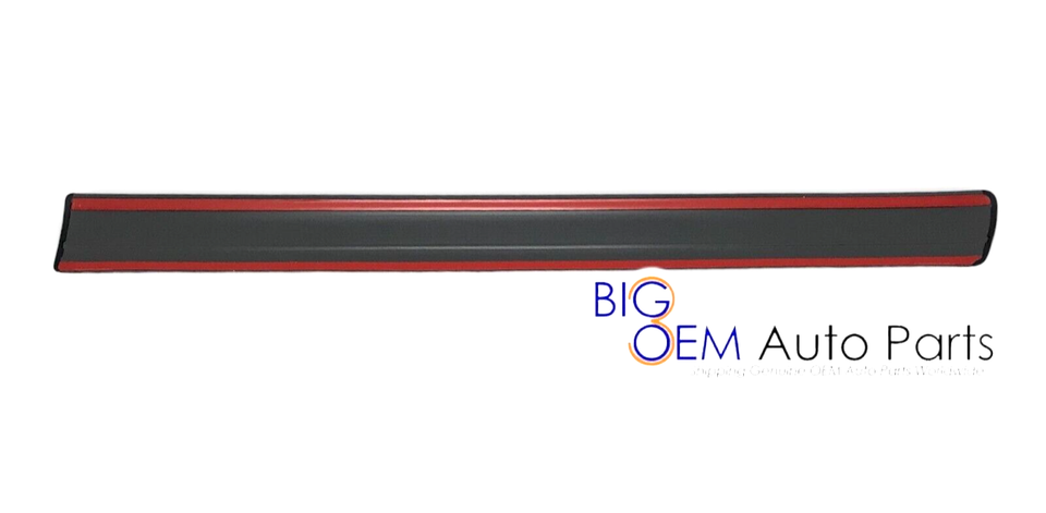 2004 - 2006 Chevrolet Silverado Tahoe Front LH black Door Molding OEM ...