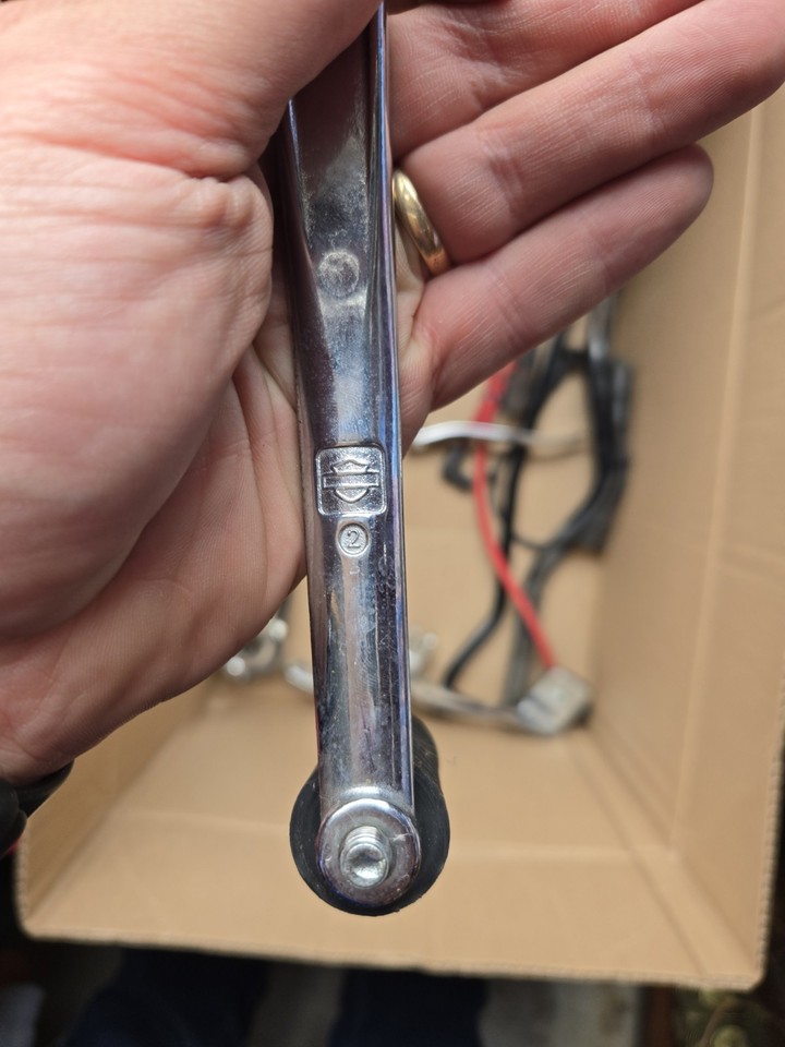 Harley Davidson Dyna Mid Foot Controls Chrome Black Rubber | eBay