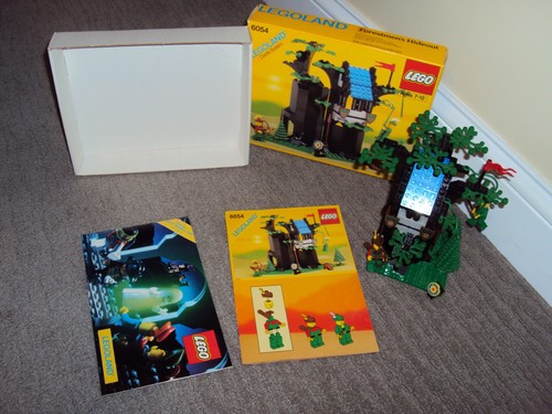 LEGO 6054 LegoLand Castle Forestmen's Hideout Complete Inner Box & 2 ...