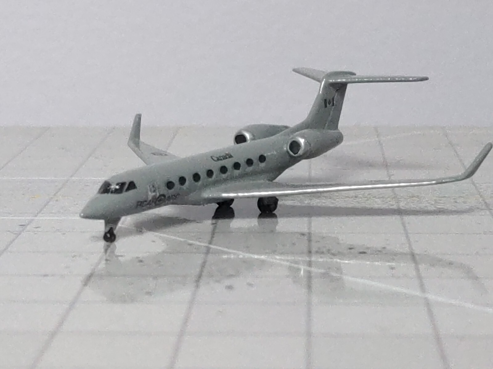 1:400 CUSTOM RESIN RCAF GULFSTREAM G650 VIP TRANSPORT LOW VIS GREY | eBay