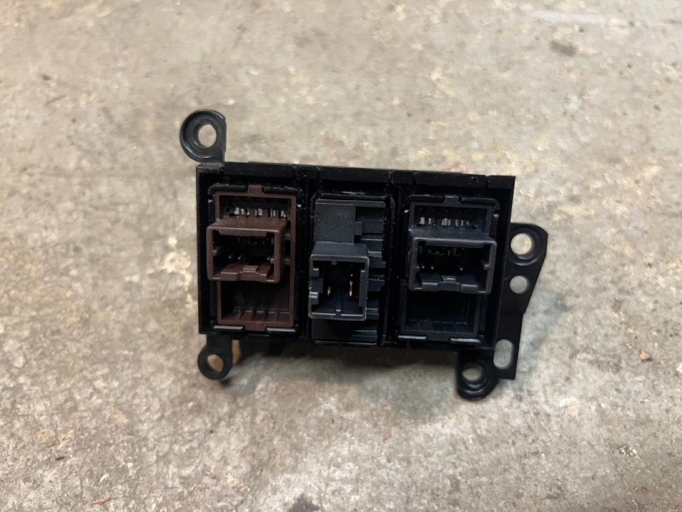 2010-2020 Nissan 370z Convertible Heated / Cooled Seat Switch OEM JE118 ...