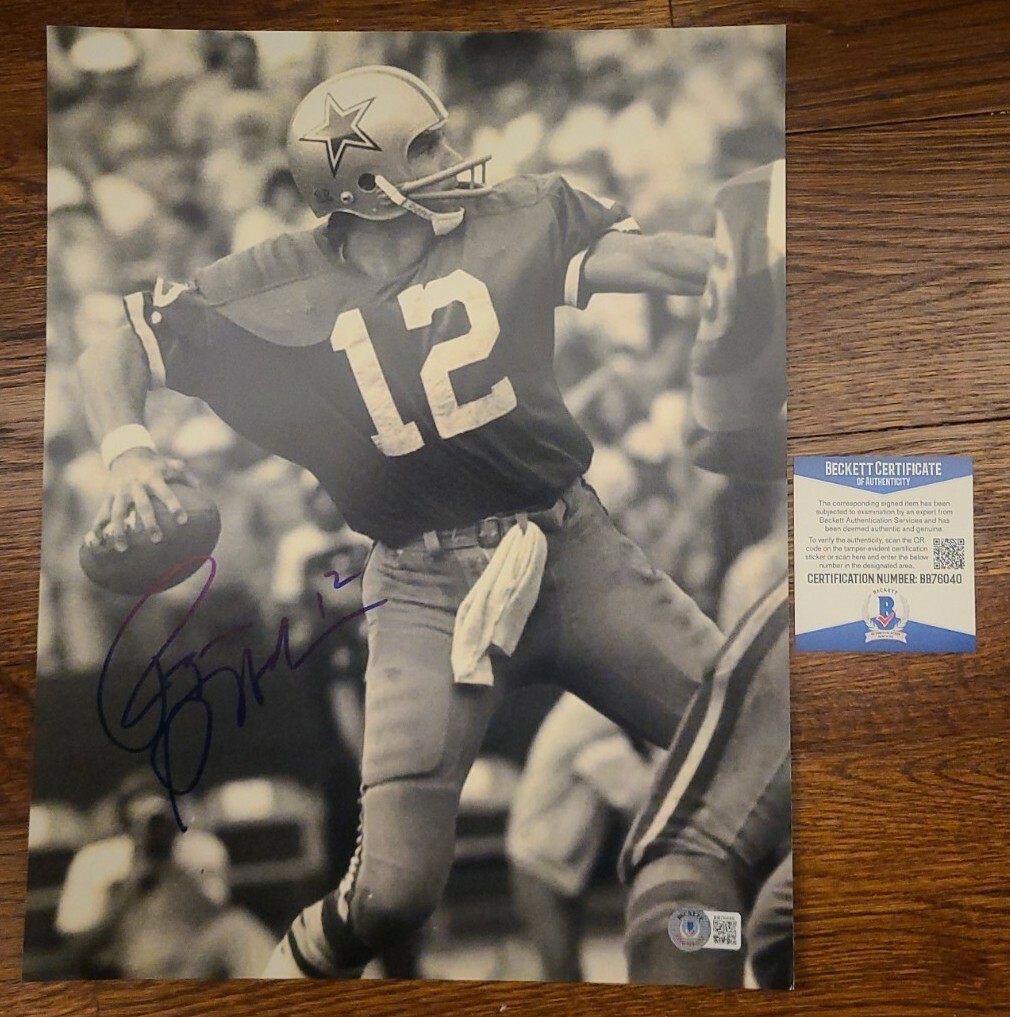 Roger Staubach | Autographed Football Memorabilia & NFL Merchandise