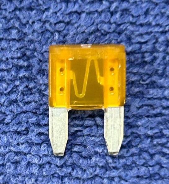 NEW - BUSSMANN BK/ATM-5 FUSE, 5A, 32V, FAST ACTING (LOTS OF 5) (ENG-06 ...