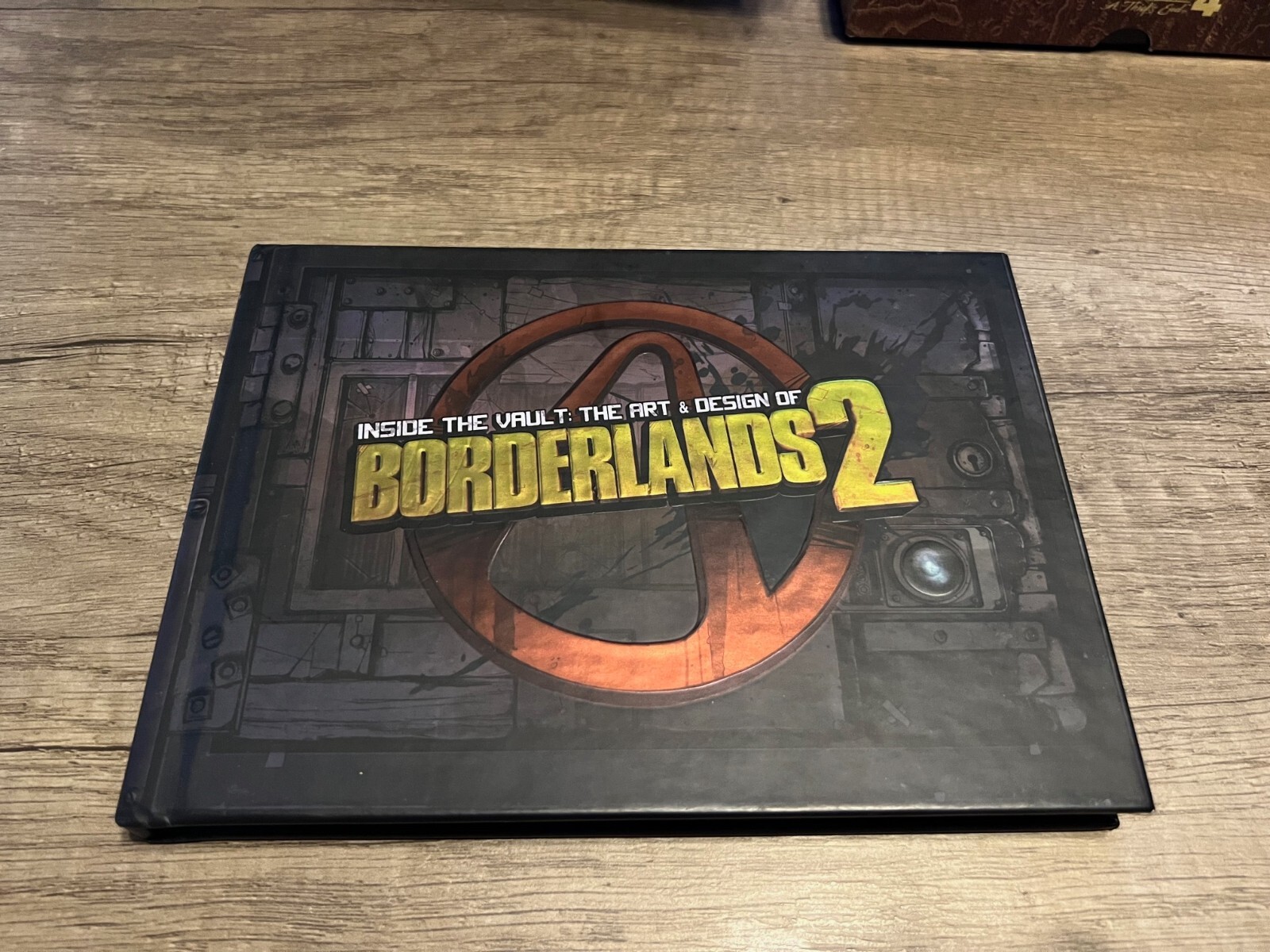 Inside the Vault - The Art & Design of Borderlands 2 Book Like New ...