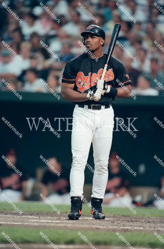 GH838 Bobby Bonilla Baltimore Orioles Action Baseball 8x10 11x14 16x20 ...